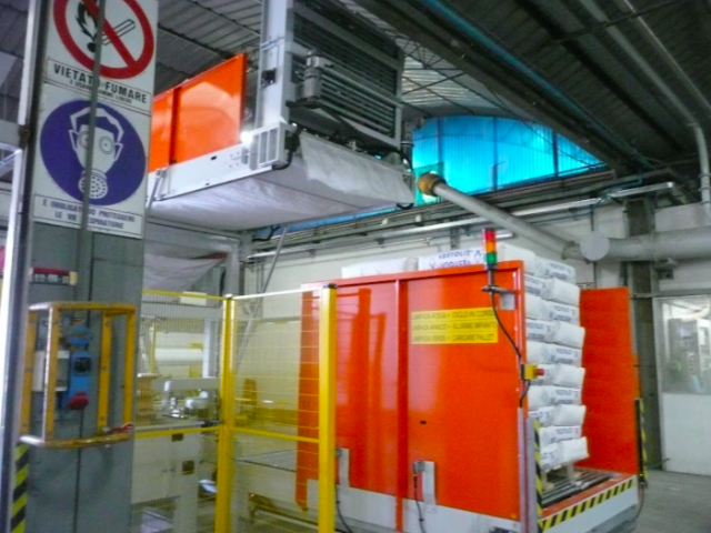 Bag Emptiers - Projects - COMAV